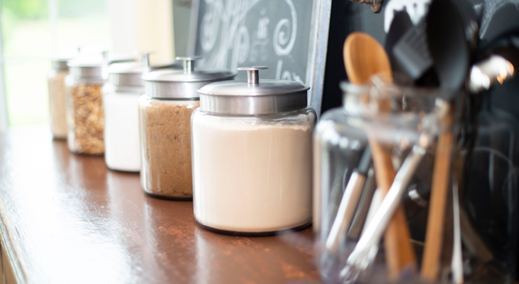 16 Creative Ways to Use Jars in Your Restaurant | The Official ...