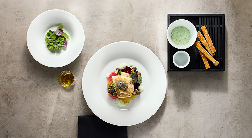 Table Settings That Balance the Past & the Present | The Official ...